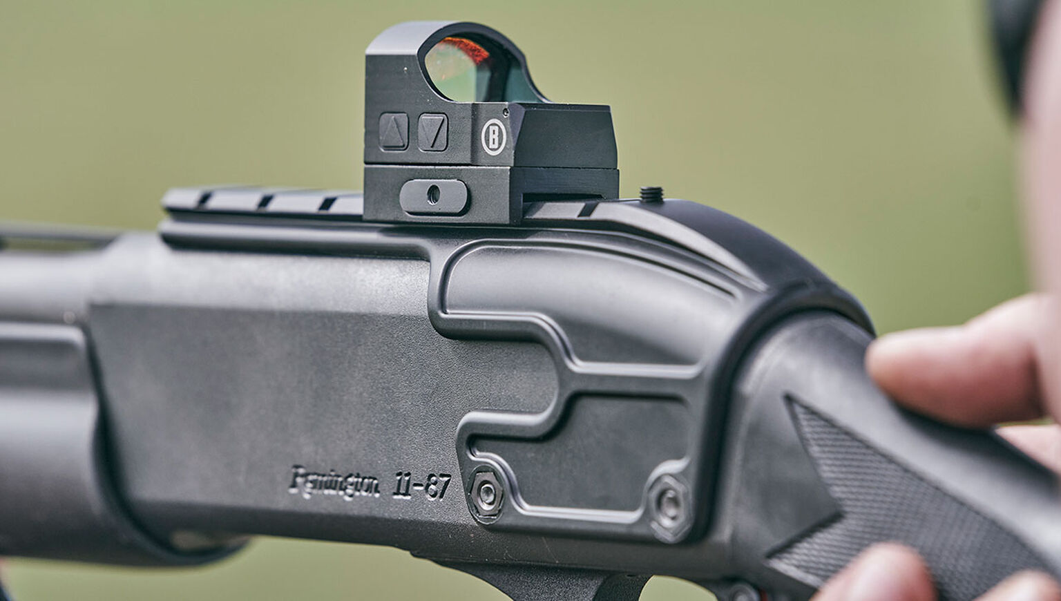 RXS 100, 4-MOA Red Dot Reflex Sight | Bushnell