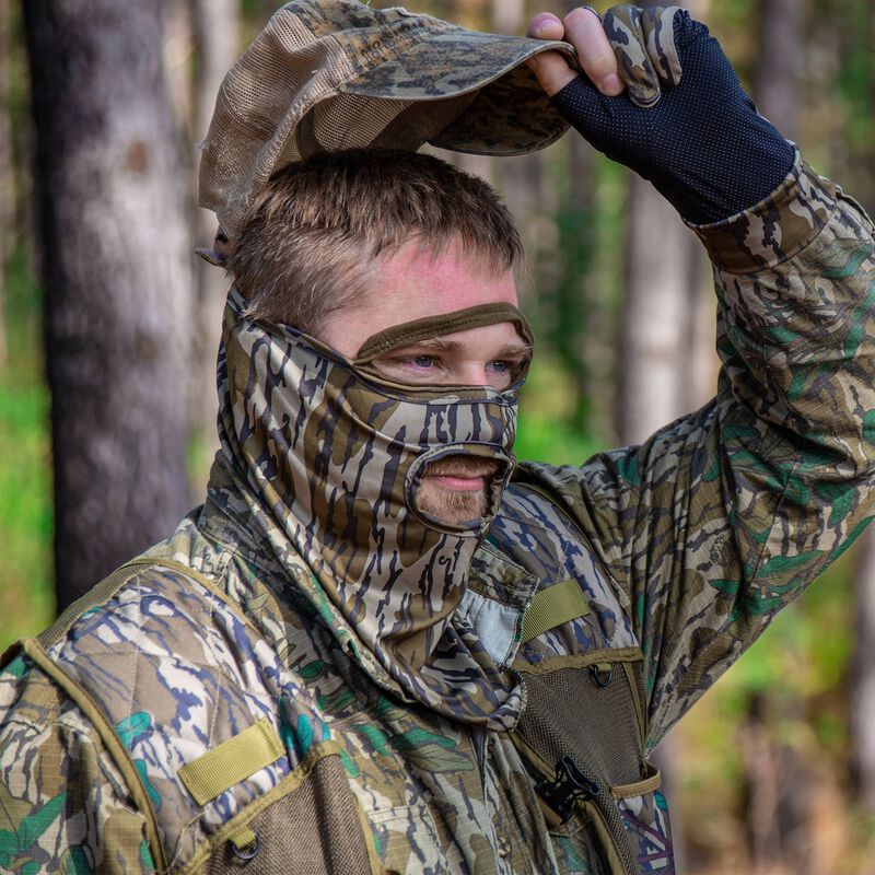 Mossy Oak OG Bottomland Stretch Fit Mask
